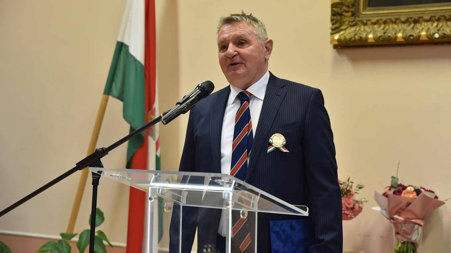 Magyar Testnevelési és Sporttudományi Egyetem - Csurgó díszpolgára lett ...